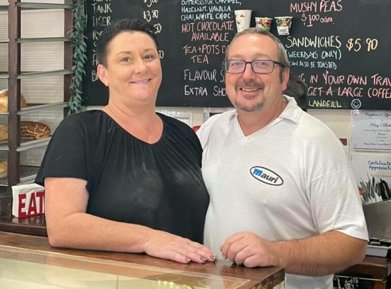 Perry's Bakehouse Cafe - Charters Towers QLD - Pyney's Pie Reviews