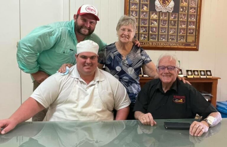 Old Fernvale Bakery - Fernvale QLD - Pyney's Pie Reviews