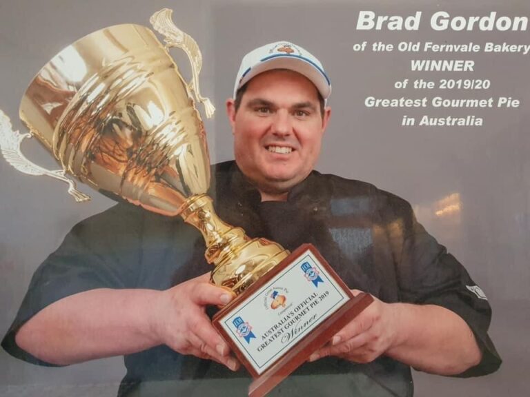 Old Fernvale Bakery - Fernvale QLD - Pyney's Pie Reviews