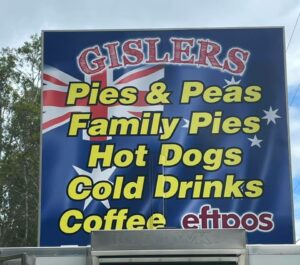 Gislers Roadside Pie Cafe - Burbank QLD - Pyney's Pie Reviews