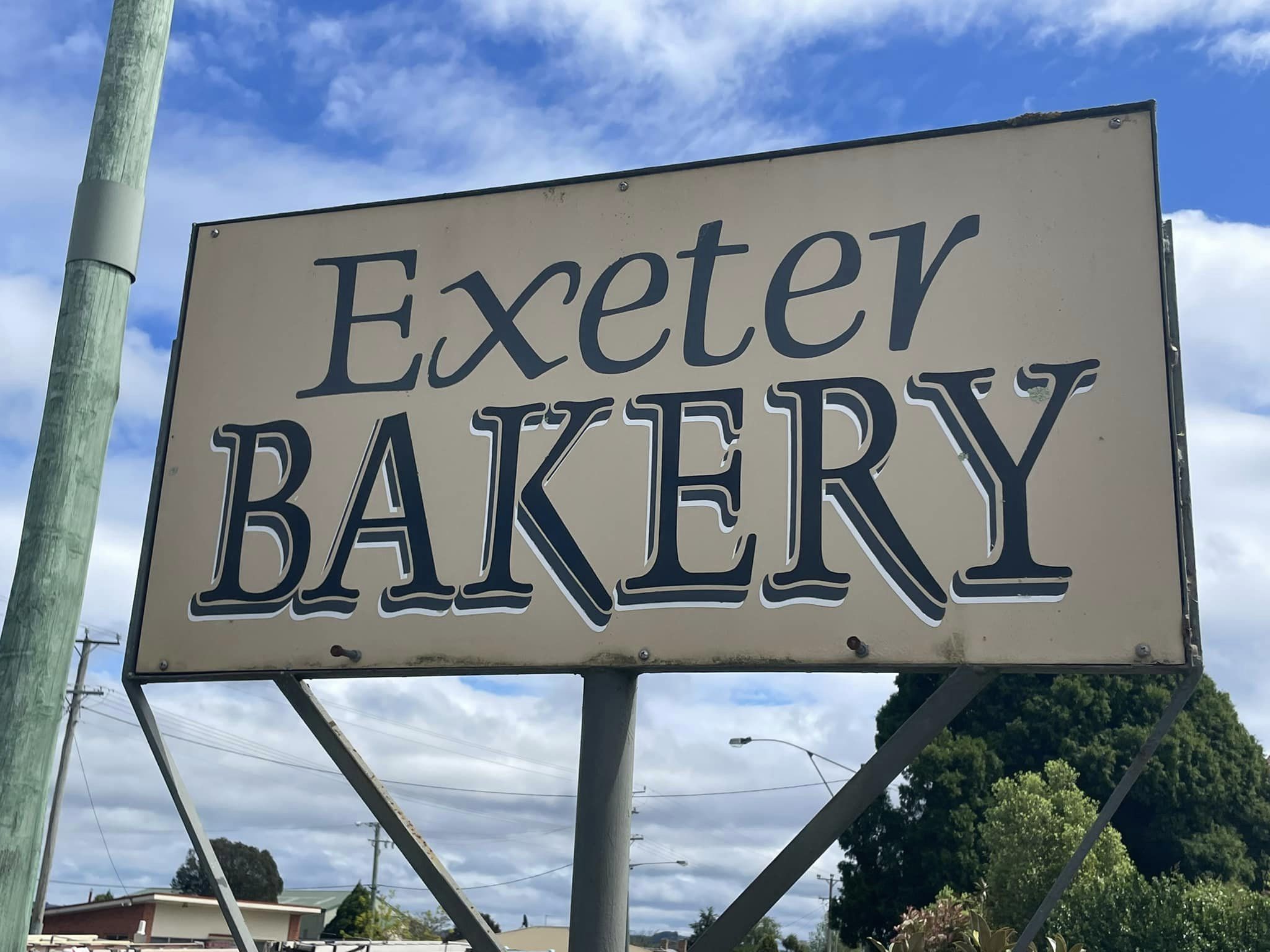 Exeter Bakery - Exeter TAS - Pyney's Pie Reviews