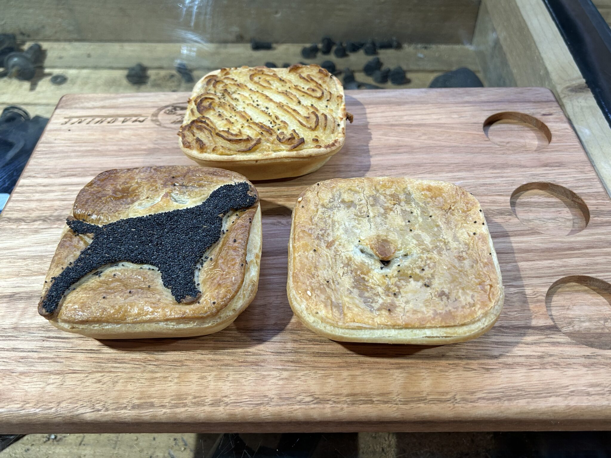 Caffeine N Machine - Rutherglen VIC - Pyney's Pie Reviews
