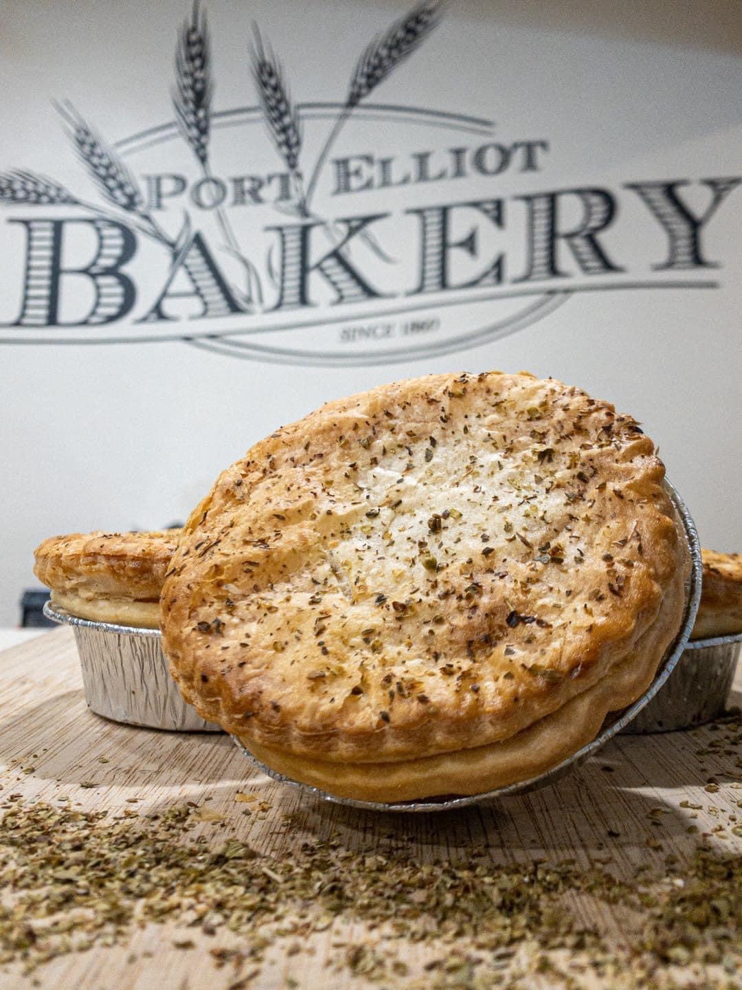 Port Elliot Bakery - Port Elliot SA - Pyney's Pie Reviews