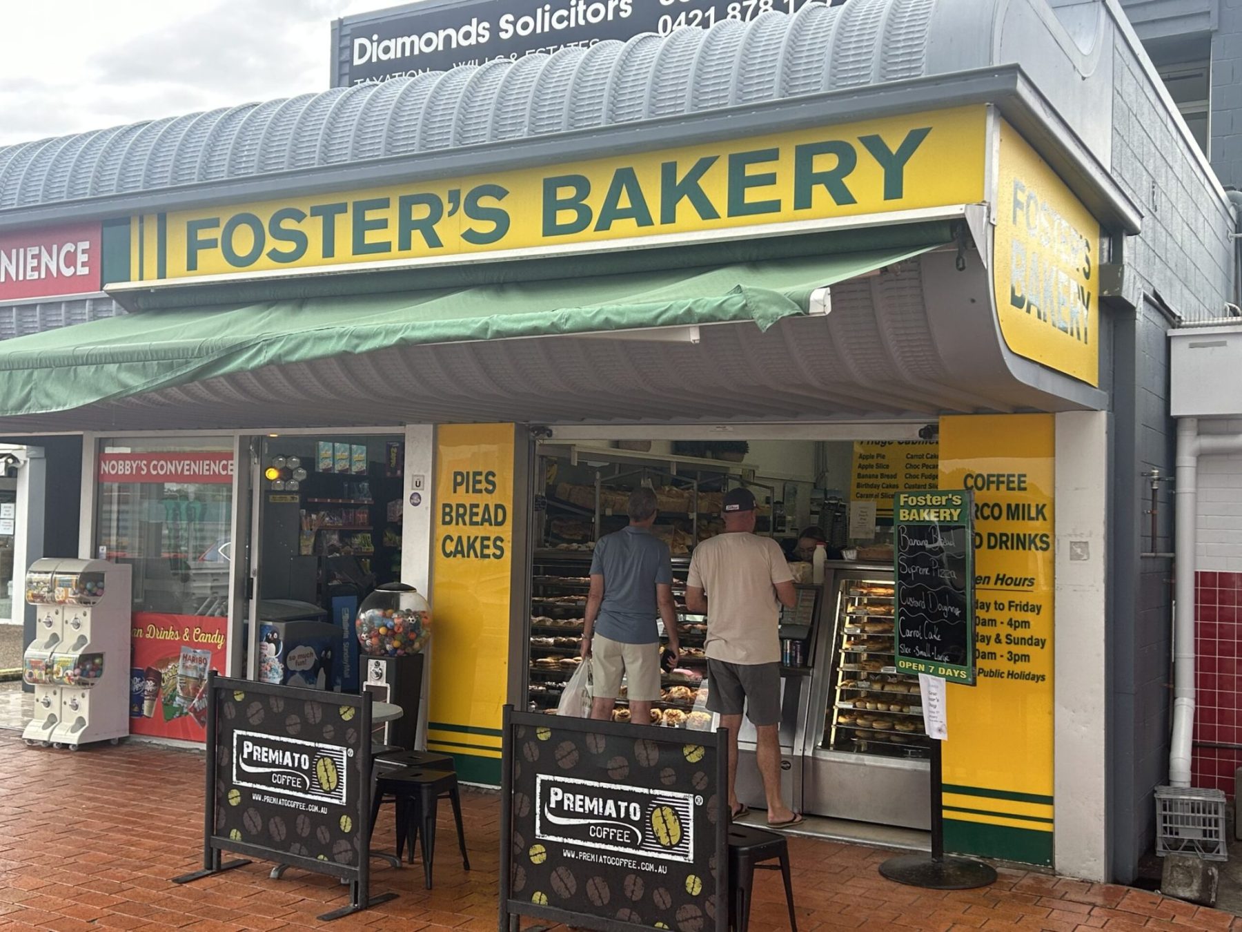 Foster’s Bakery - Pyney's Pie Reviews