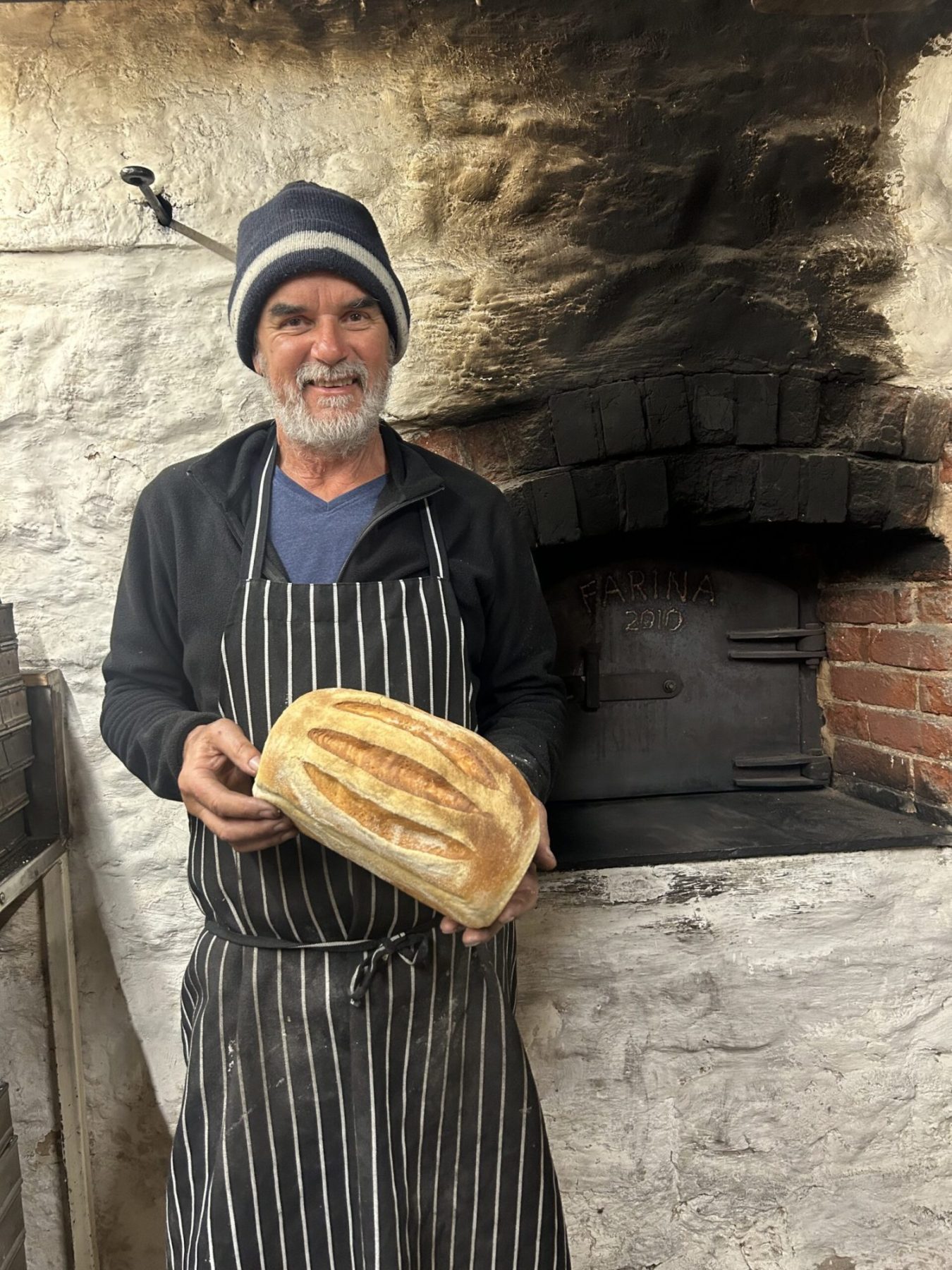 Farina Underground Bakery - Pyney's Pie Reviews