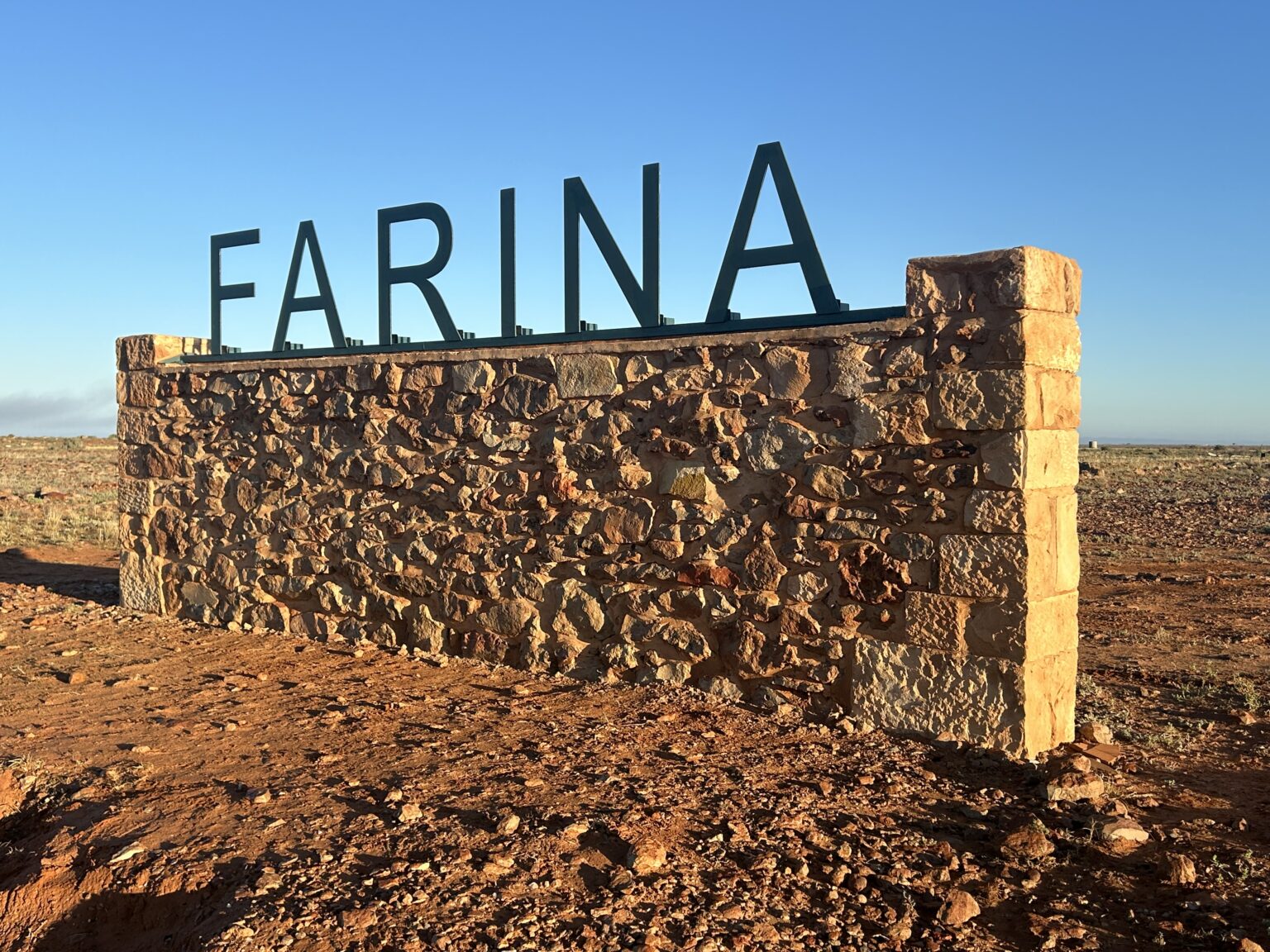 Farina Underground Bakery - Pyney's Pie Reviews