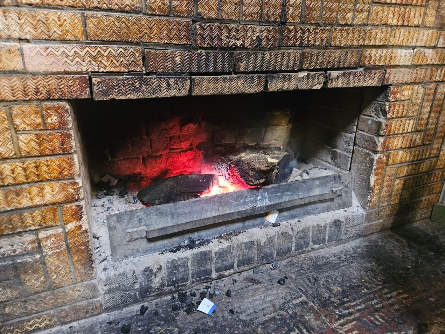 Gerogery Hotel & Cafe @ The G-Rodge - Pyney's Pie Reviews