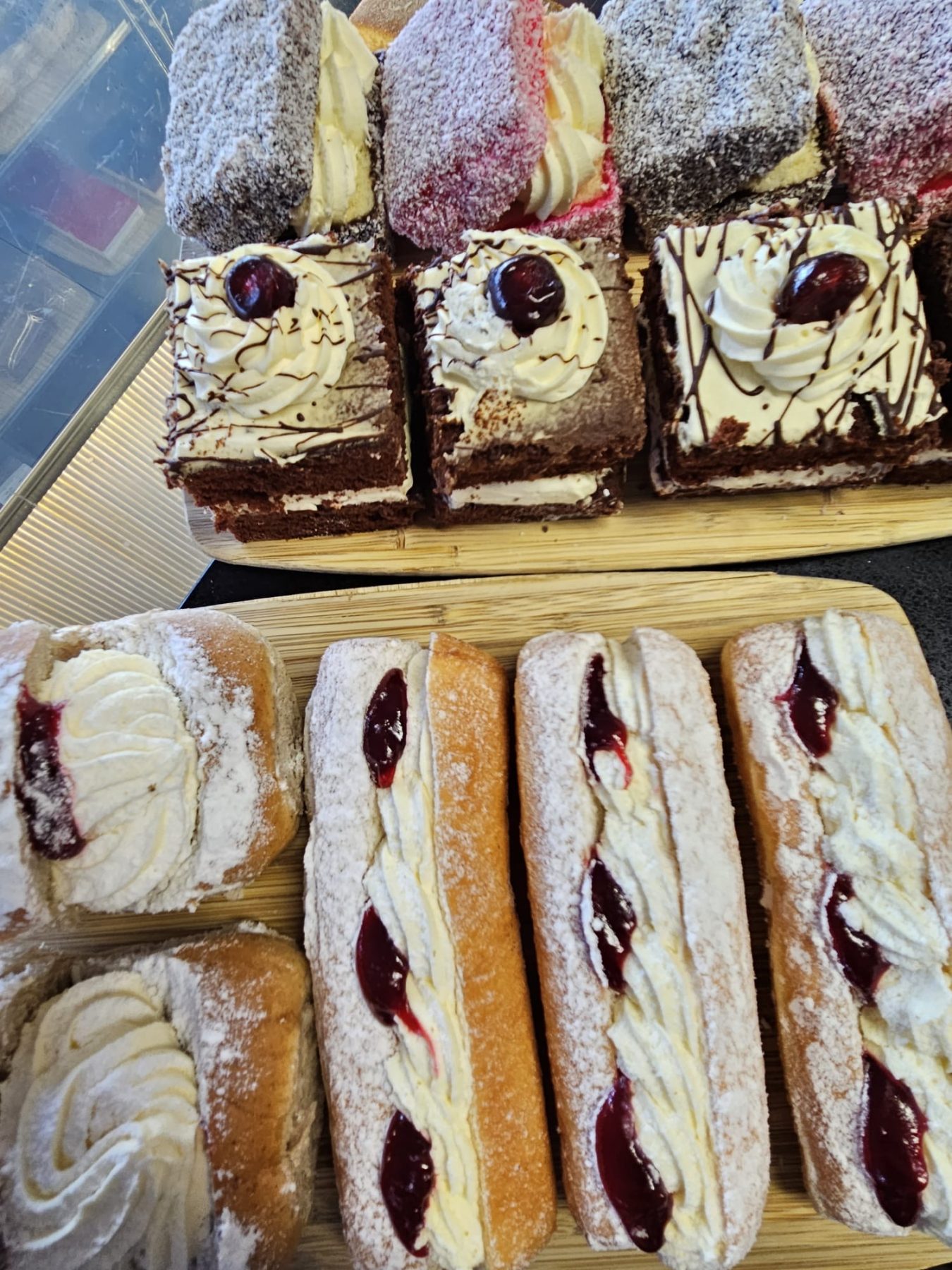 Routleys Bakery - Pyney's Pie Reviews
